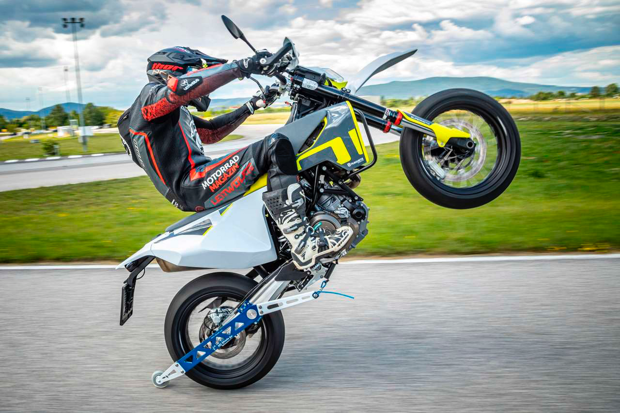 SB MOTO | ABS Wheelie Bar- Motorcycle Wheelie Trainer Machine Maker